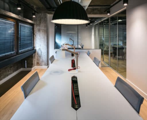 10 Ways to Step Up Your Conference Room Game - ViewSonic Library