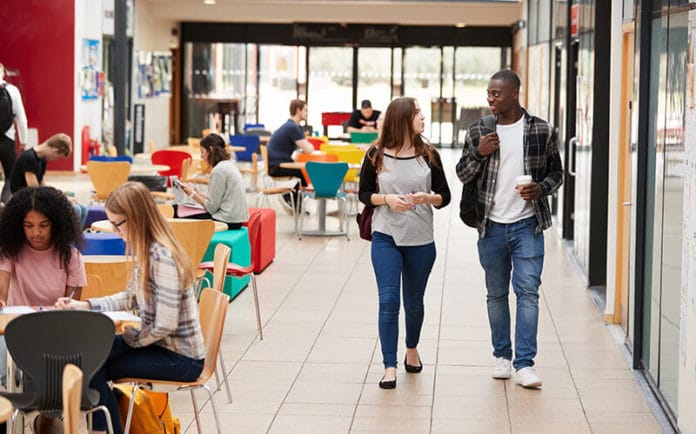 5 Reasons Why School Computer Labs Still Matter - ViewSonic Library